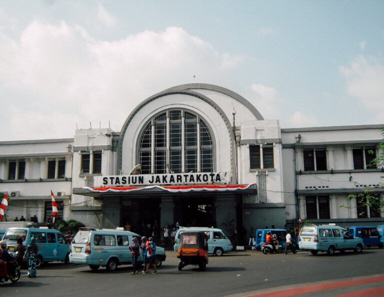 7 Rekomendasi Bus Makassar Palopo Beserta Tarif & Jadwalnya 7 Rekomendasi Bus Makassar Palopo Beserta Tarif & Jadwalnya